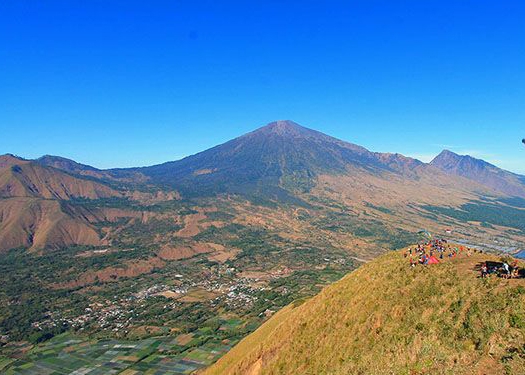 Pergasingan hill top soft hiking trip in one day cheap packge price